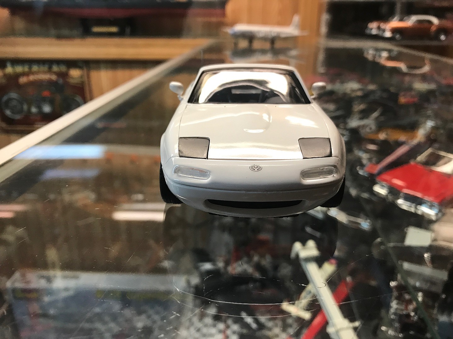 1992 Mazda Miata -- Plastic Model Car Kit -- 1/24 Scale -- #854432 ...