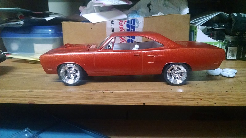 1970 Plymouth Road Runner -- Plastic Model Car Kit -- 1/24 Scale ...