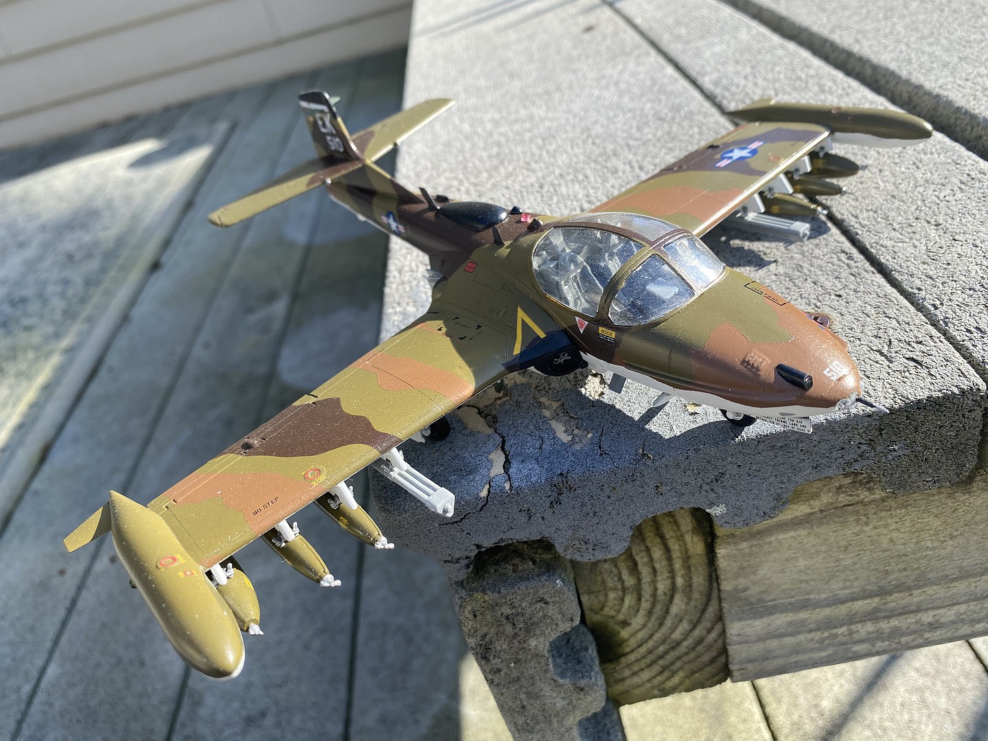 US A-37A Dragonfly Light Ground Attack Aircraft -- Plastic Model ...