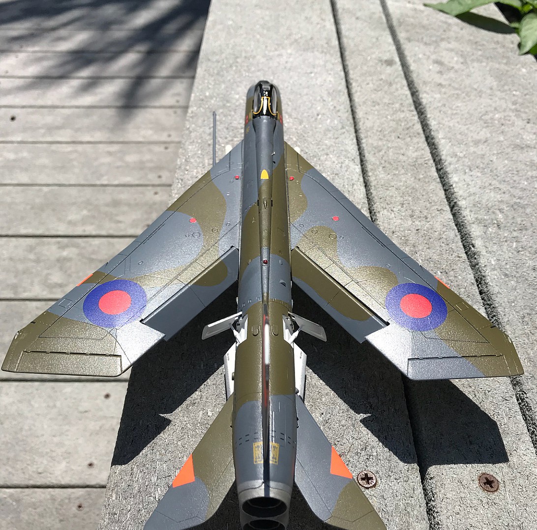 EE Lightning F1/F1A/F2/F3 Interceptor Aircraft -- Plastic Model ...