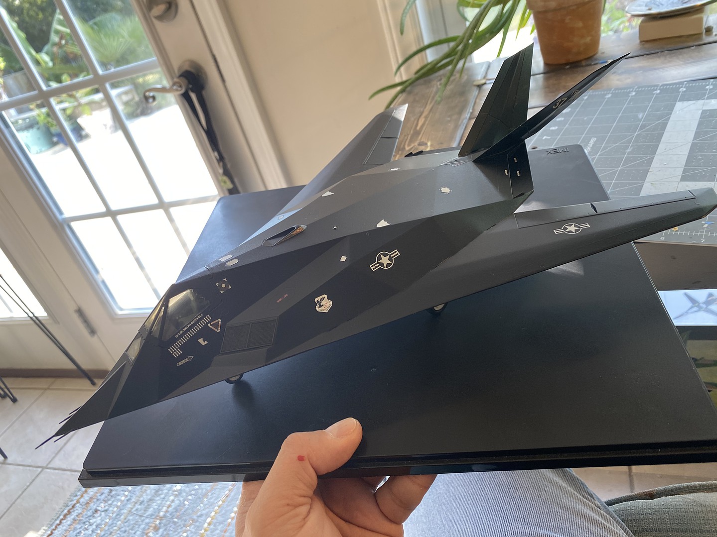 F117A Nighthawk Aircraft -- Plastic Model Airplane Kit -- 1/48 Scale ...