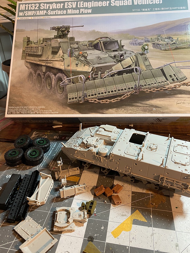 M1132 Stryker Engineer Squad Vehicle (ESV) -- Plastic Model Military ...