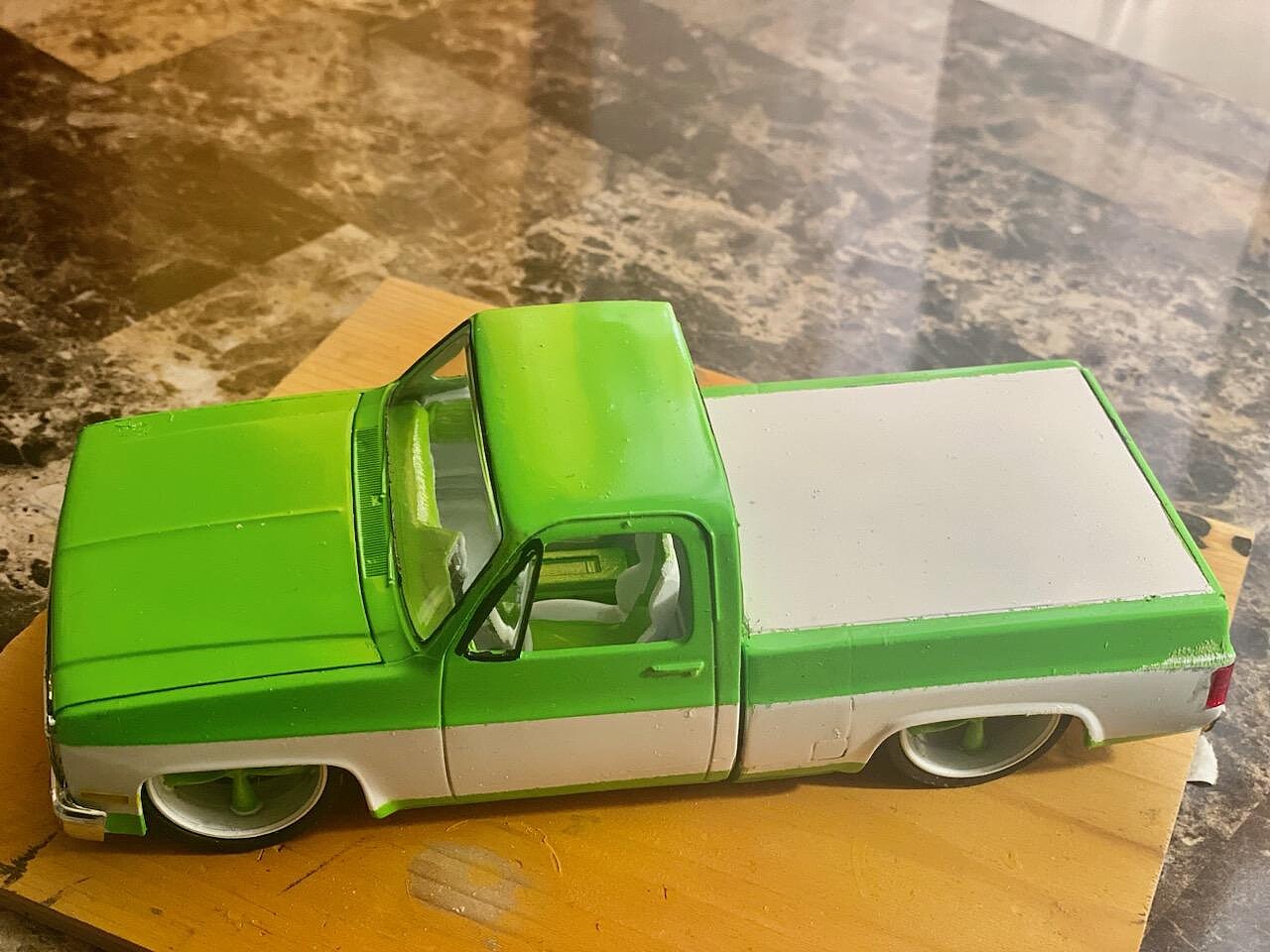 1984 GMC Pickup Black -- Plastic Model Car Kit -- 1/25 Scale -- #848-12 ...