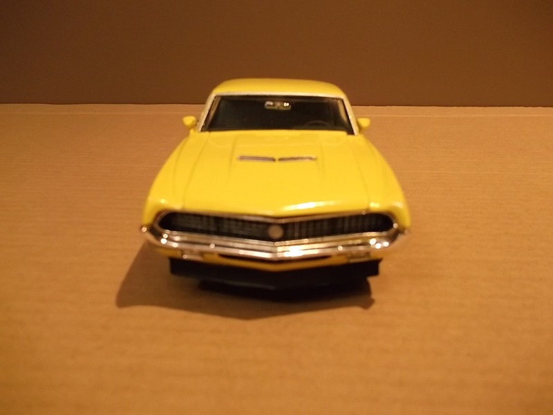 1970 Ford Torino GT 2'n1 -- Plastic Model Car Kit -- 1/25 Scale ...