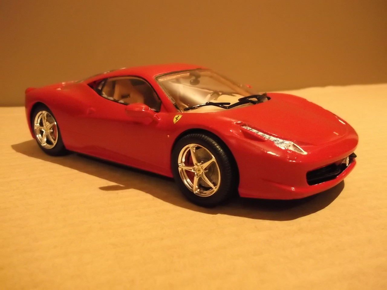 Ferrari 458 Italia -- Plastic Model Car Kit -- 1/24 Scale -- #854912 ...
