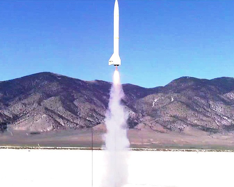 G-Force 5' Rocket pictures by Wainzwhirled ( Gardnerville, NV )