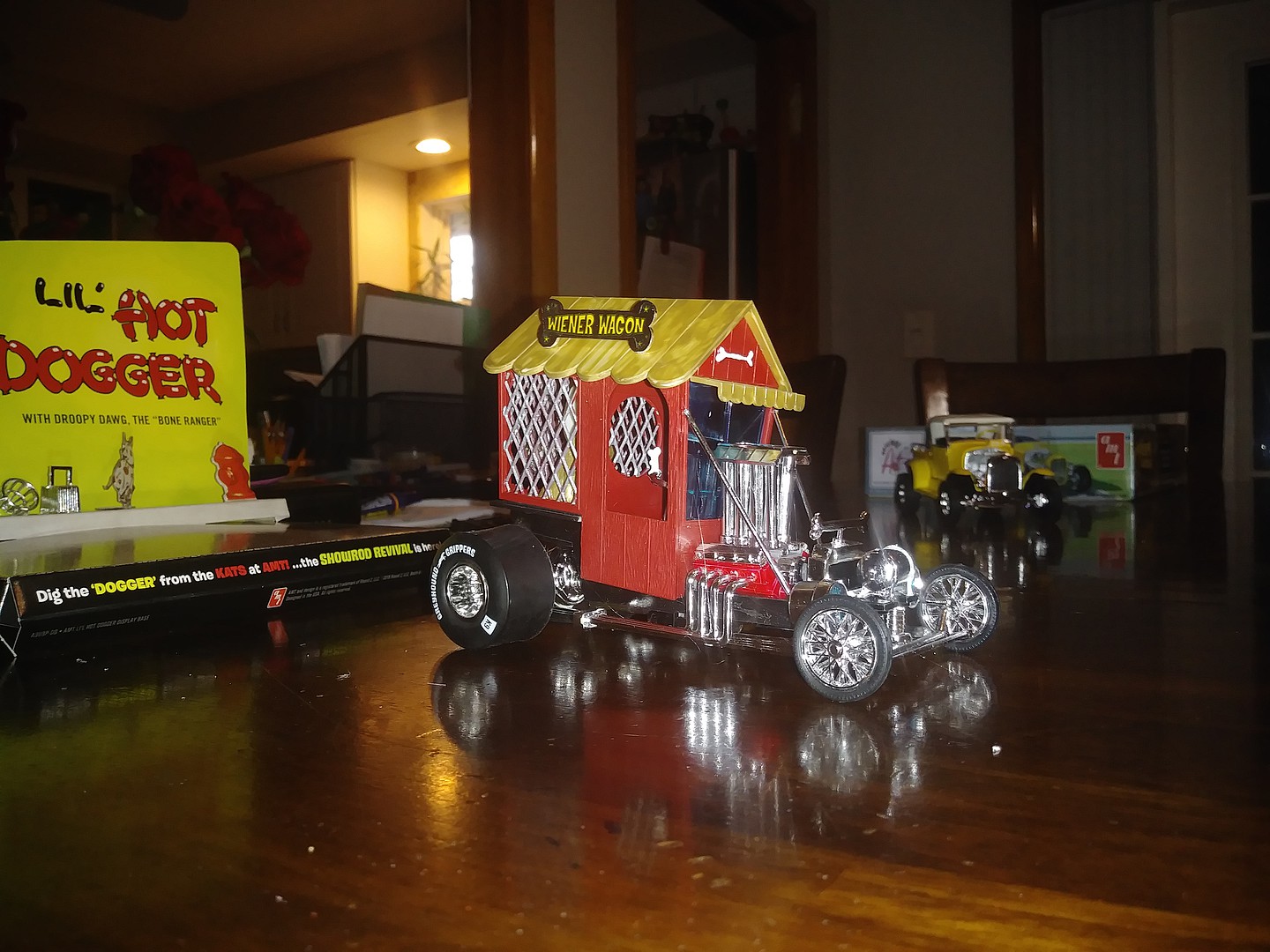 1/25 Li'l Hot Dogger Show Rod -- Plastic Model Car Kit -- 1/25 Scale ...