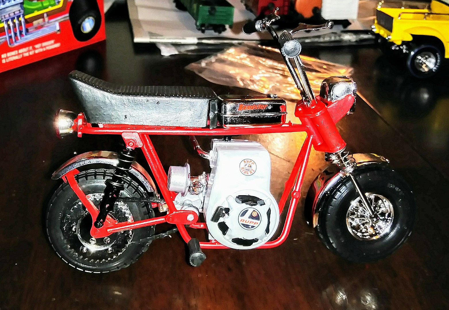 Gallery Pictures MPC Rupp Mini Bike (Red) Plastic Model Motorcycle Kit ...