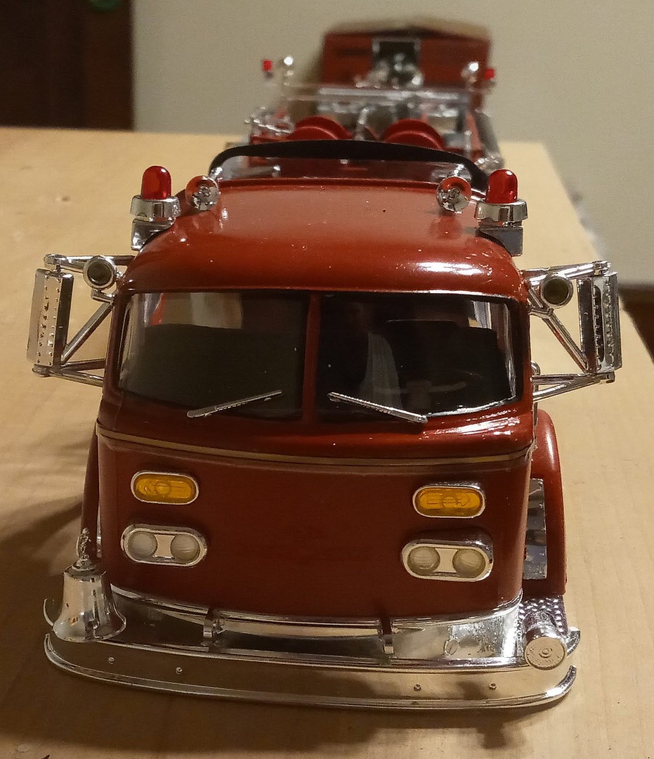 American LaFrance Pumper Fire Truck -- Plastic Model Truck Kit -- 1/25 ...