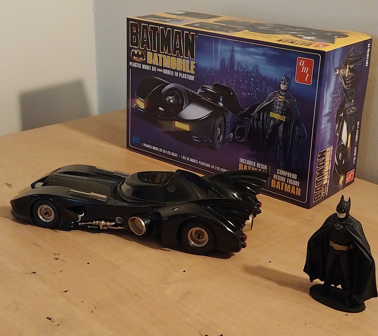 1989 Batmobile with Resin Batman Figure -- Plastic Model Vehicle Kit ...