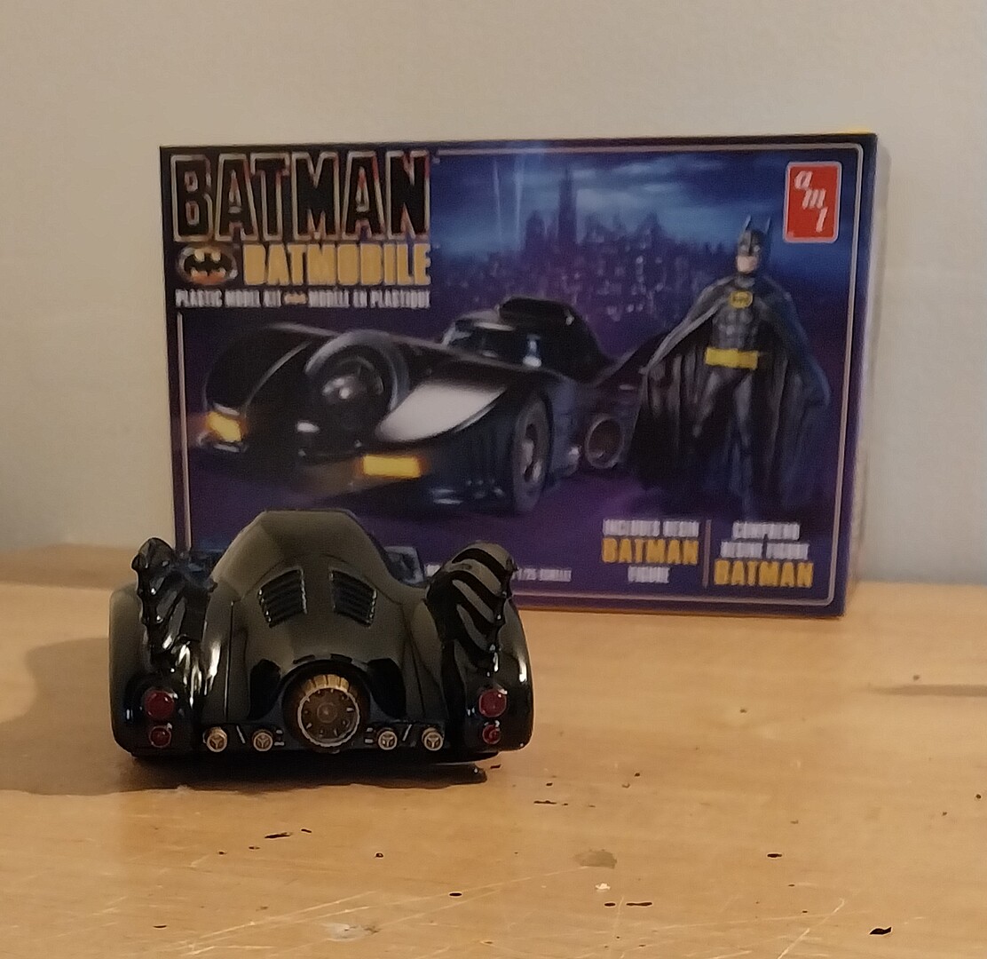 1989 Batmobile with Resin Batman Figure -- Plastic Model Vehicle Kit ...