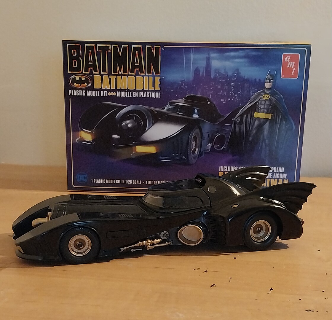 1989 Batmobile with Resin Batman Figure -- Plastic Model Vehicle Kit ...