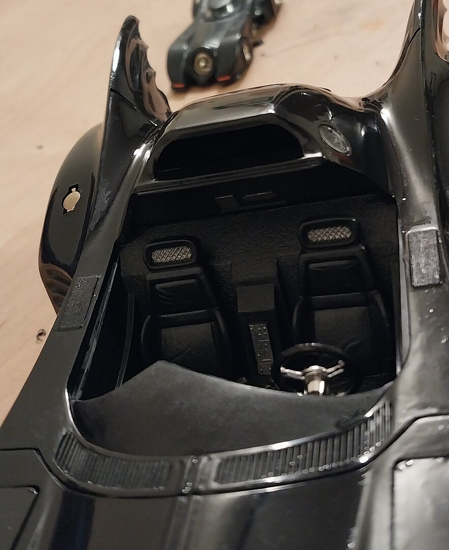 1989 Batmobile with Resin Batman Figure -- Plastic Model Vehicle Kit ...