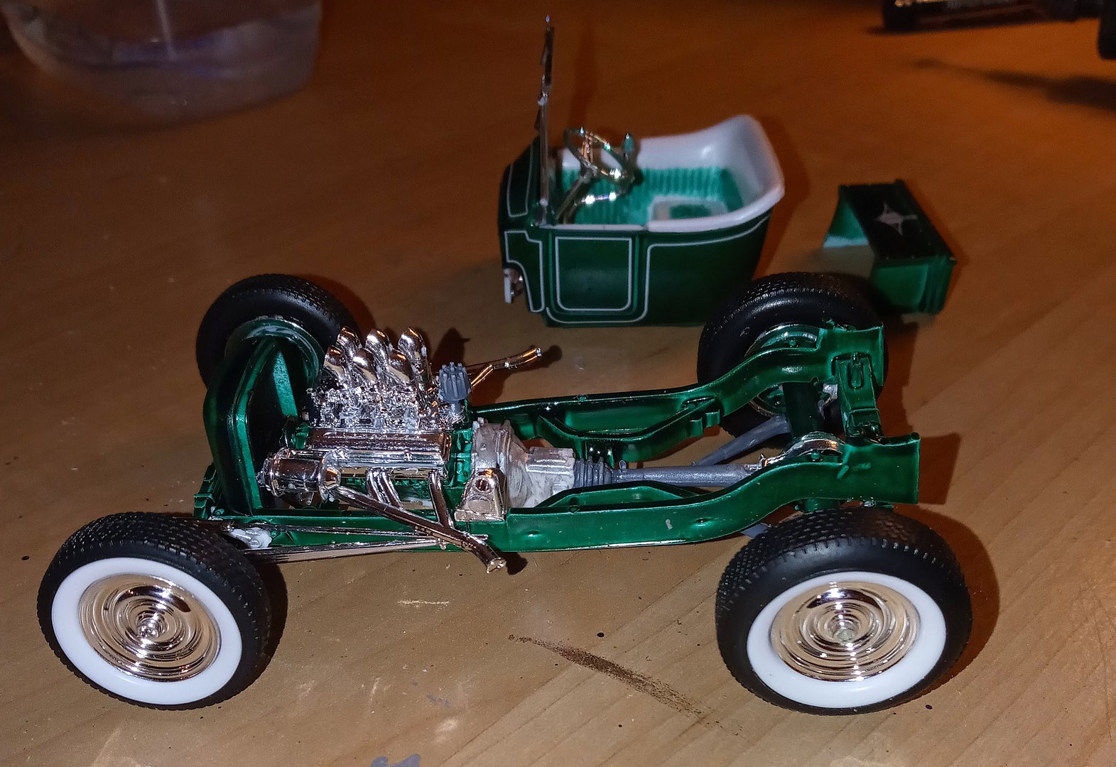 Ed Roth Tweety Pie -- Plastic Model Car Kit -- 1/25 Scale -- #854922 ...