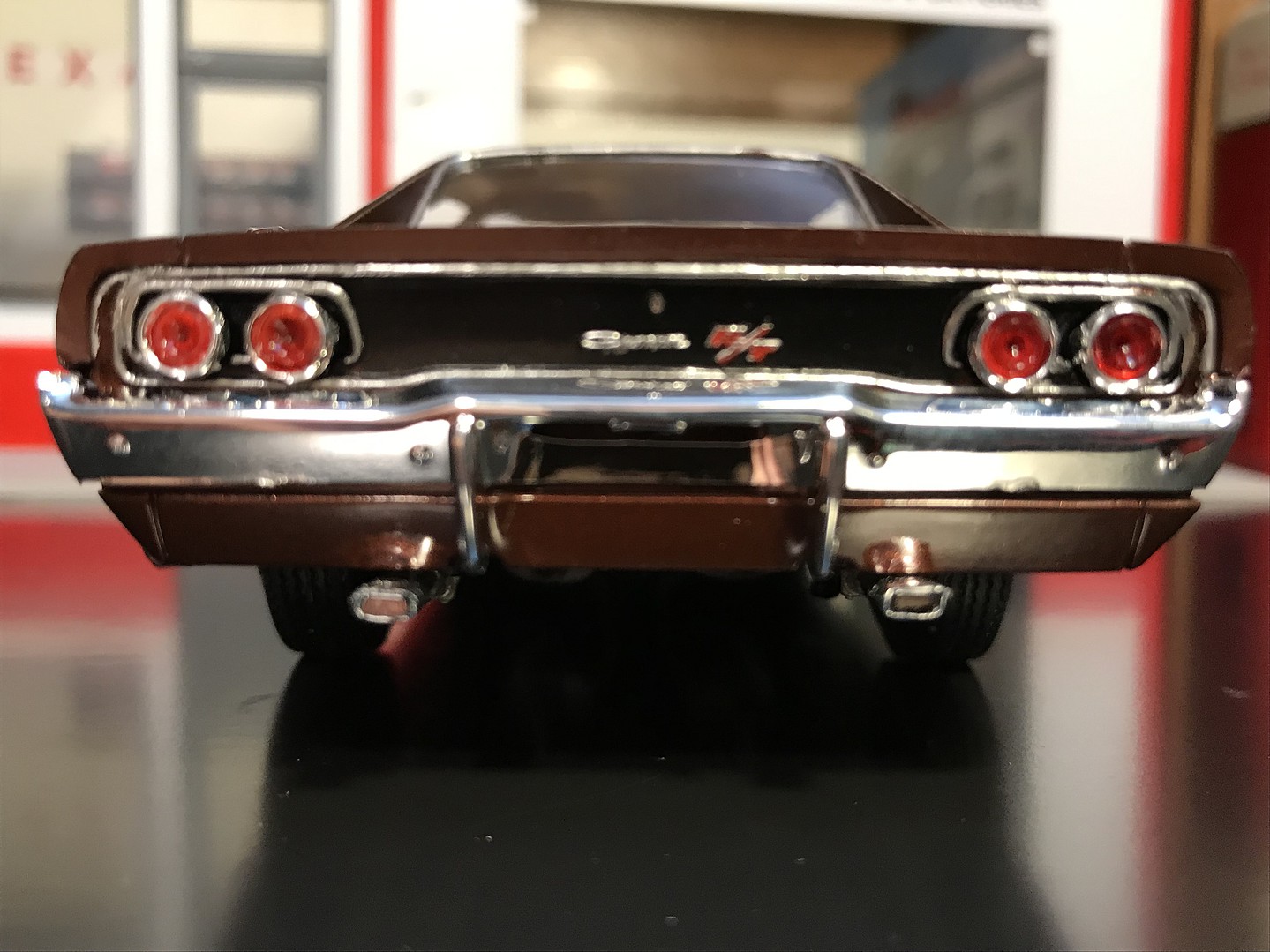 1968 Dodge Charger 2'n1 -- Plastic Model Car Kit -- 1/25 Scale ...