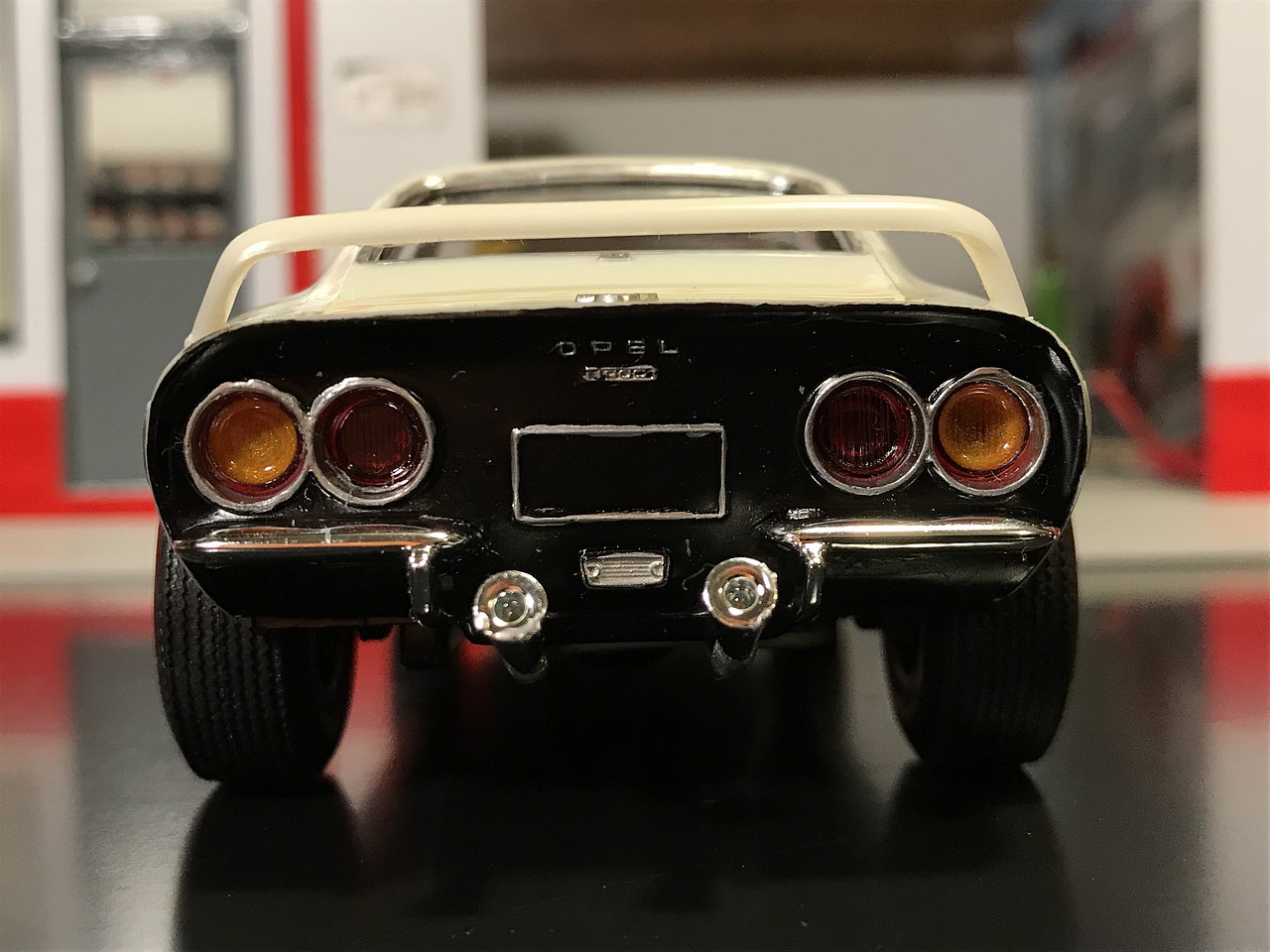 Opel GT Car (White) -- Plastic Model Car Kit -- 1/25 Scale -- #729 ...