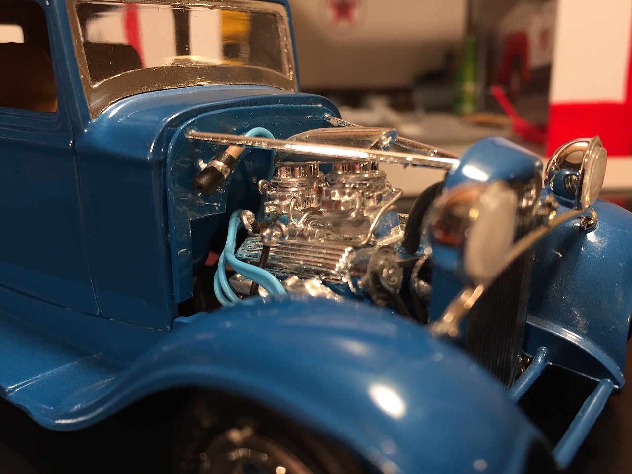 1932 Ford Victoria Car -- Plastic Model Car Kit -- 1/25 Scale -- #902 ...