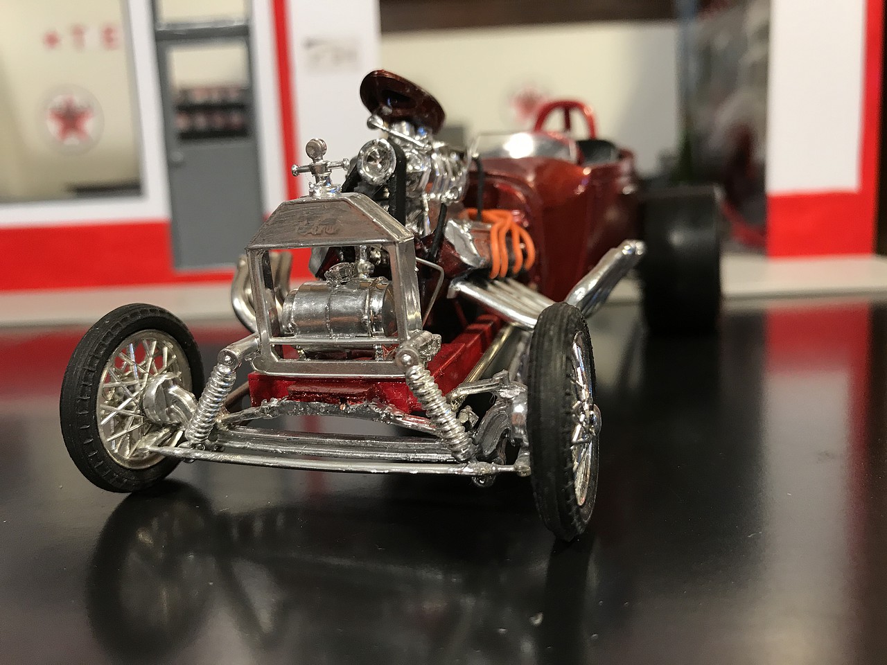 1929 Ford Model A Roadster -- Plastic Model Car Kit -- 1/25 Scale ...