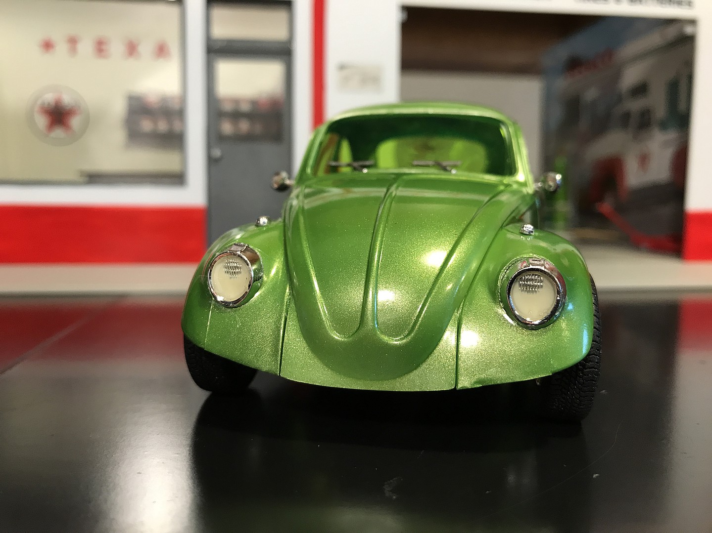 Volkswagen Beetle Superbug Gasser -- Plastic Model Car Kit -- 1/25 ...