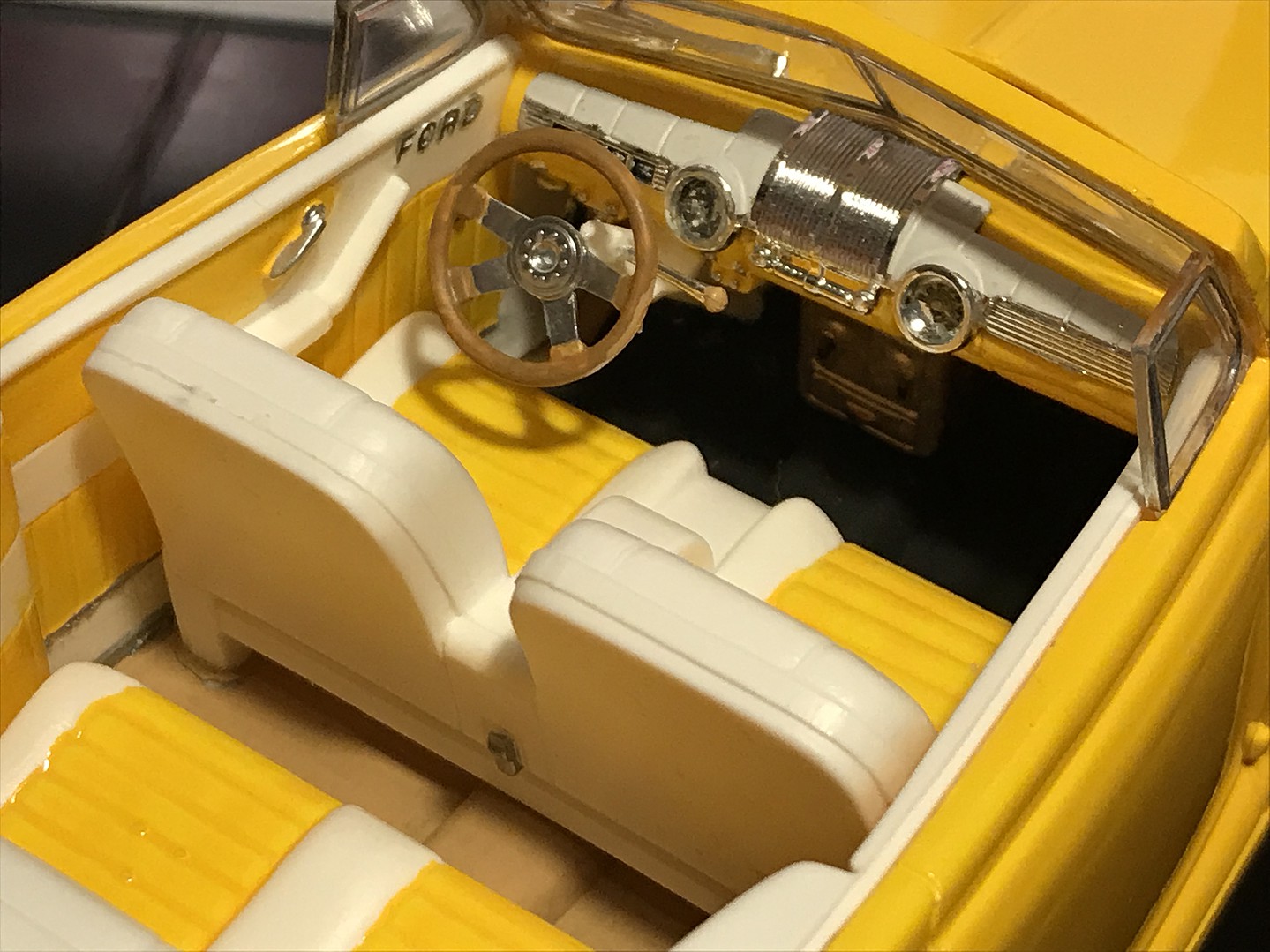 Greased Lightning 1948 Ford Convertible -- Plastic Model Car Kit -- 1/ ...