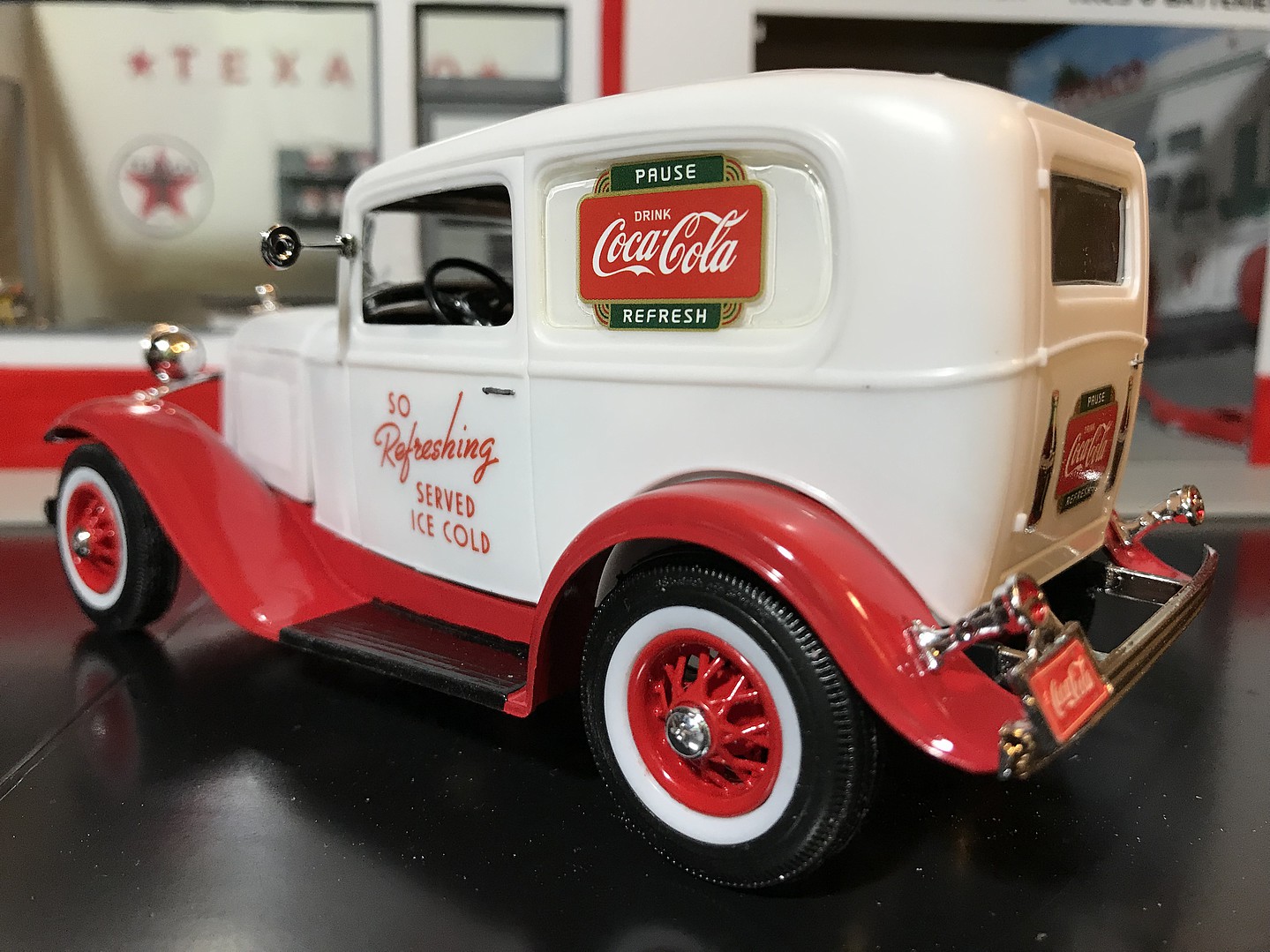 1932 Ford Sedan Delivery Truck, Coca-Cola -- Plastic Model Car Vehicle ...