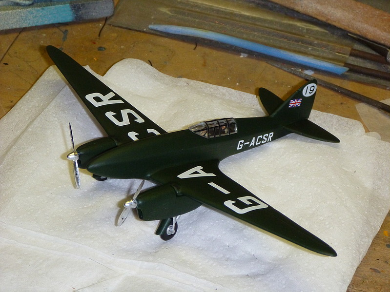 Comet Racer Green -- Plastic Model Airplane Kit -- 1/72 Scale ...