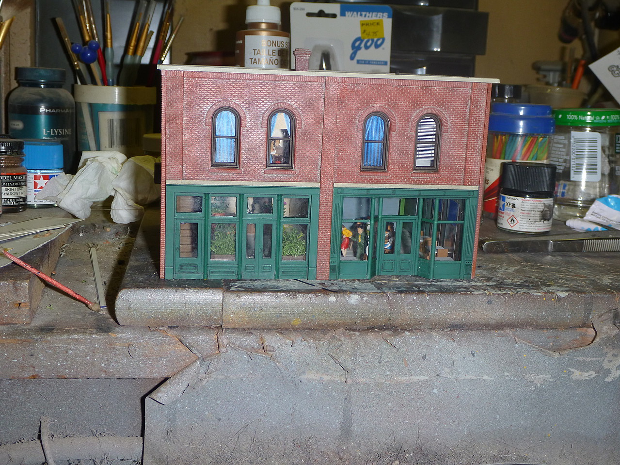 DPM 1 Story Arch Window Wall (4) -- HO Scale Model Railroad Building ...