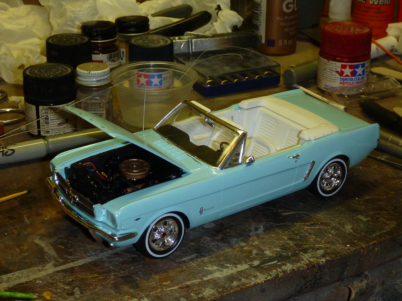 1964-1/2 Mustang Convertible -- Plastic Model Car Kit -- 1/24 Scale ...