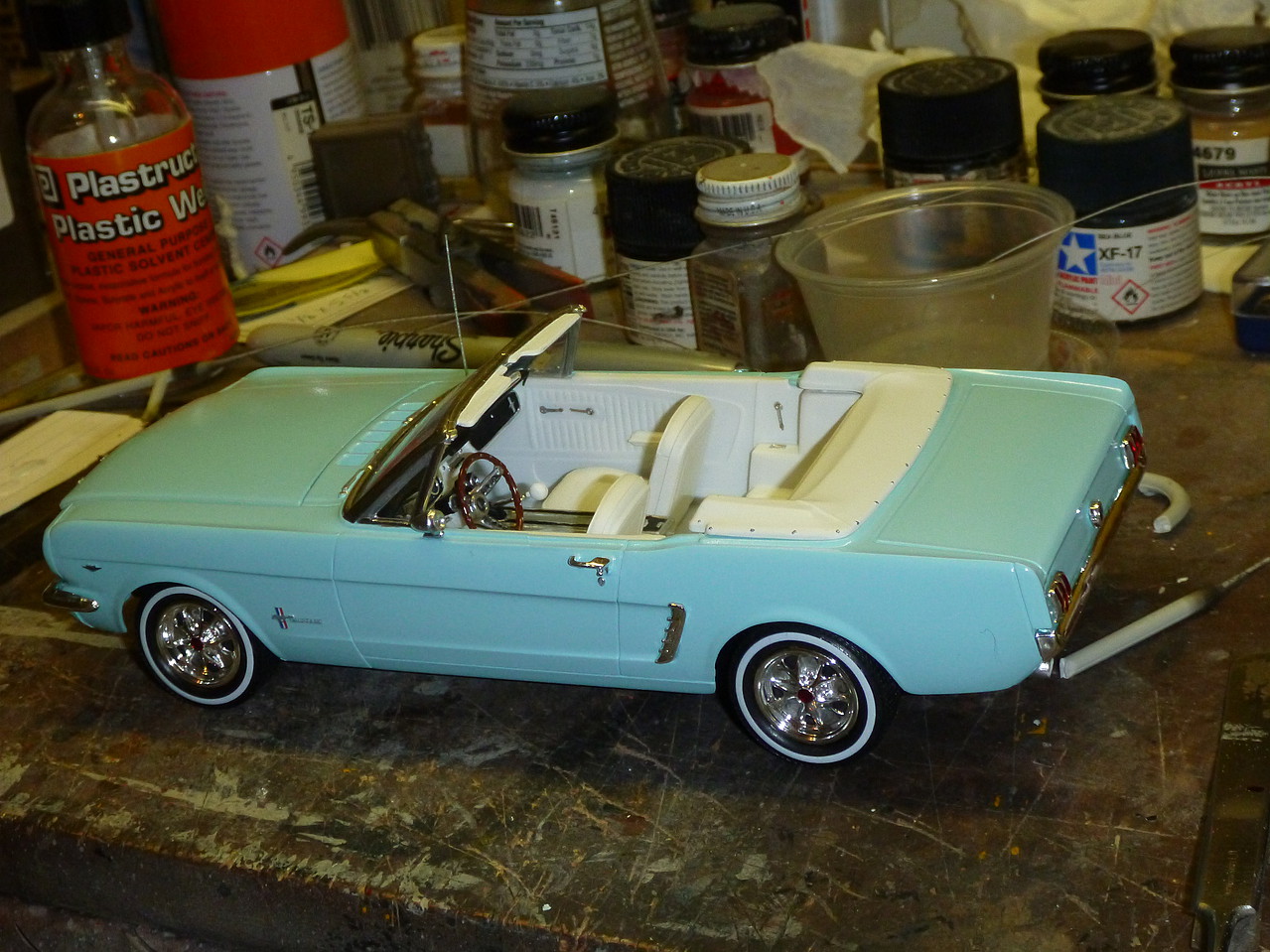 1964-1/2 Mustang Convertible -- Plastic Model Car Kit -- 1/24 Scale ...