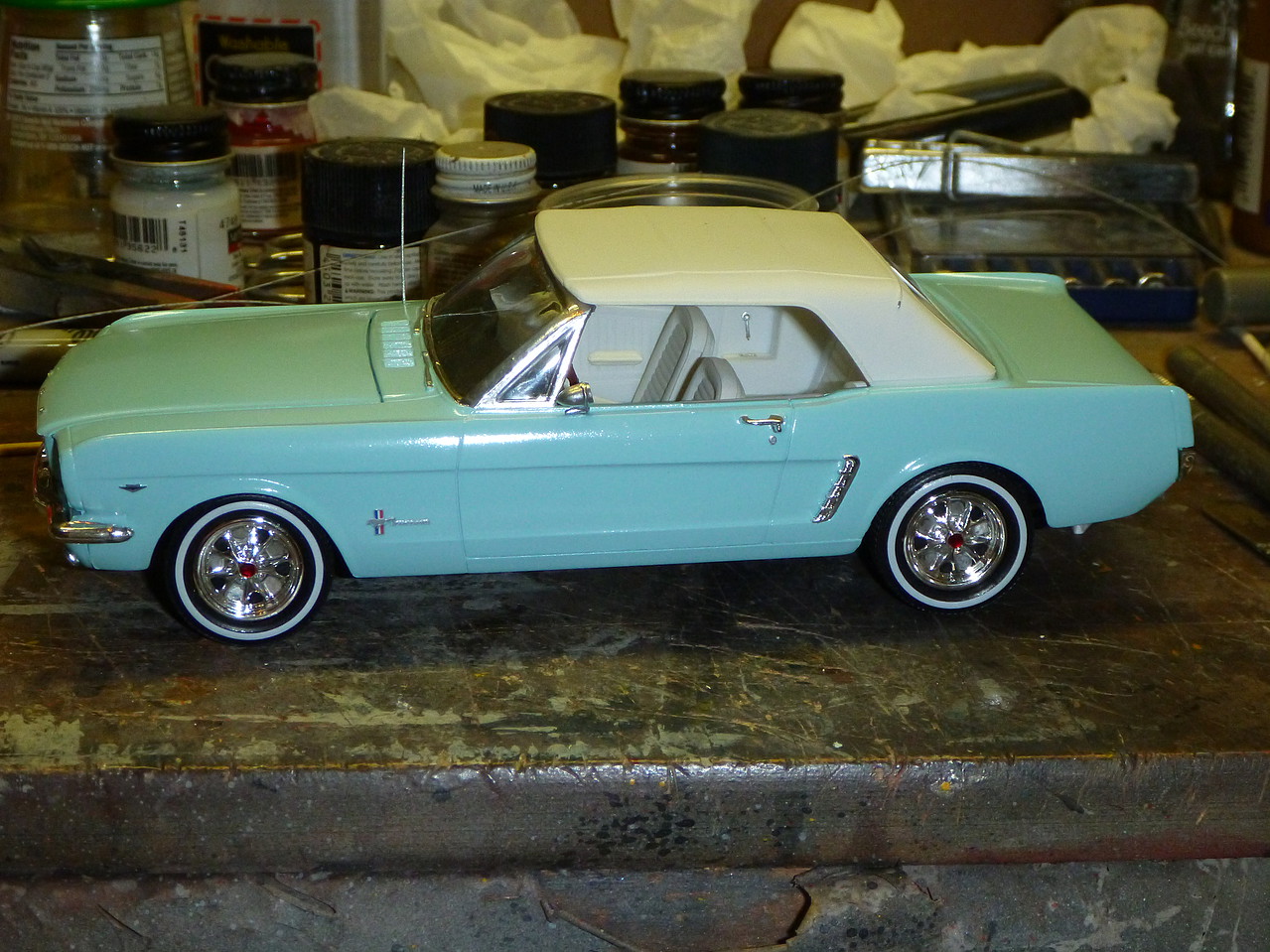1964-1/2 Mustang Convertible -- Plastic Model Car Kit -- 1/24 Scale ...