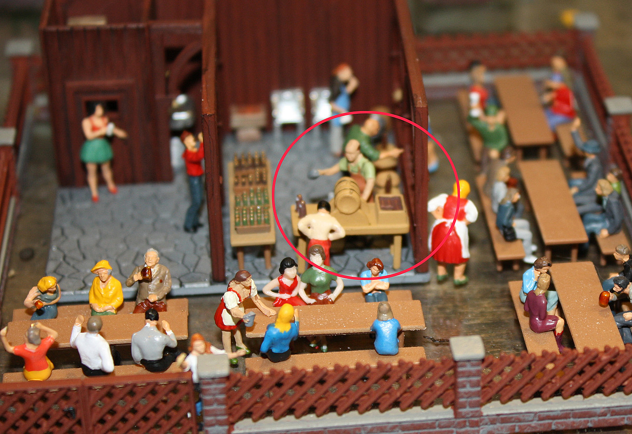Gallery Pictures Noch Beer Bar & Servers HO Scale Model Railroad Figure ...