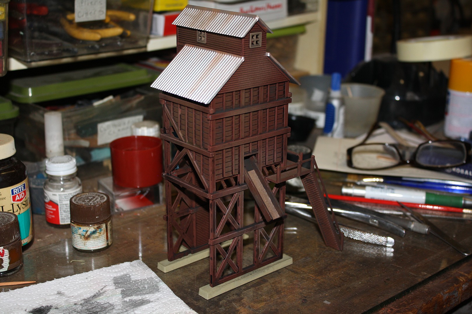 Coaling Station Snap Kit -- HO Scale Model Railroad Building -- #45211 ...