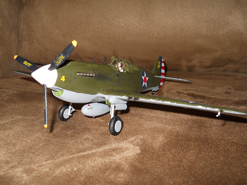 P40B Tiger Shark Aircraft -- Plastic Model Airplane Kit -- 1/48 Scale ...
