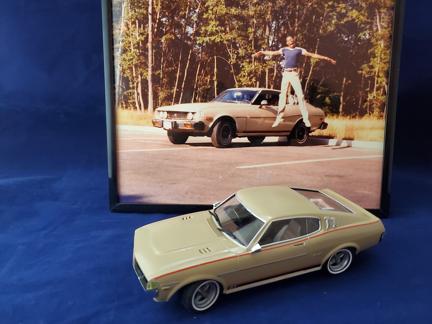 1977 Toyota Celica LB 2000GT 2-Door Car -- Plastic Model Car Vehicle Kit -- 1/24 Scale -- #58459 ...