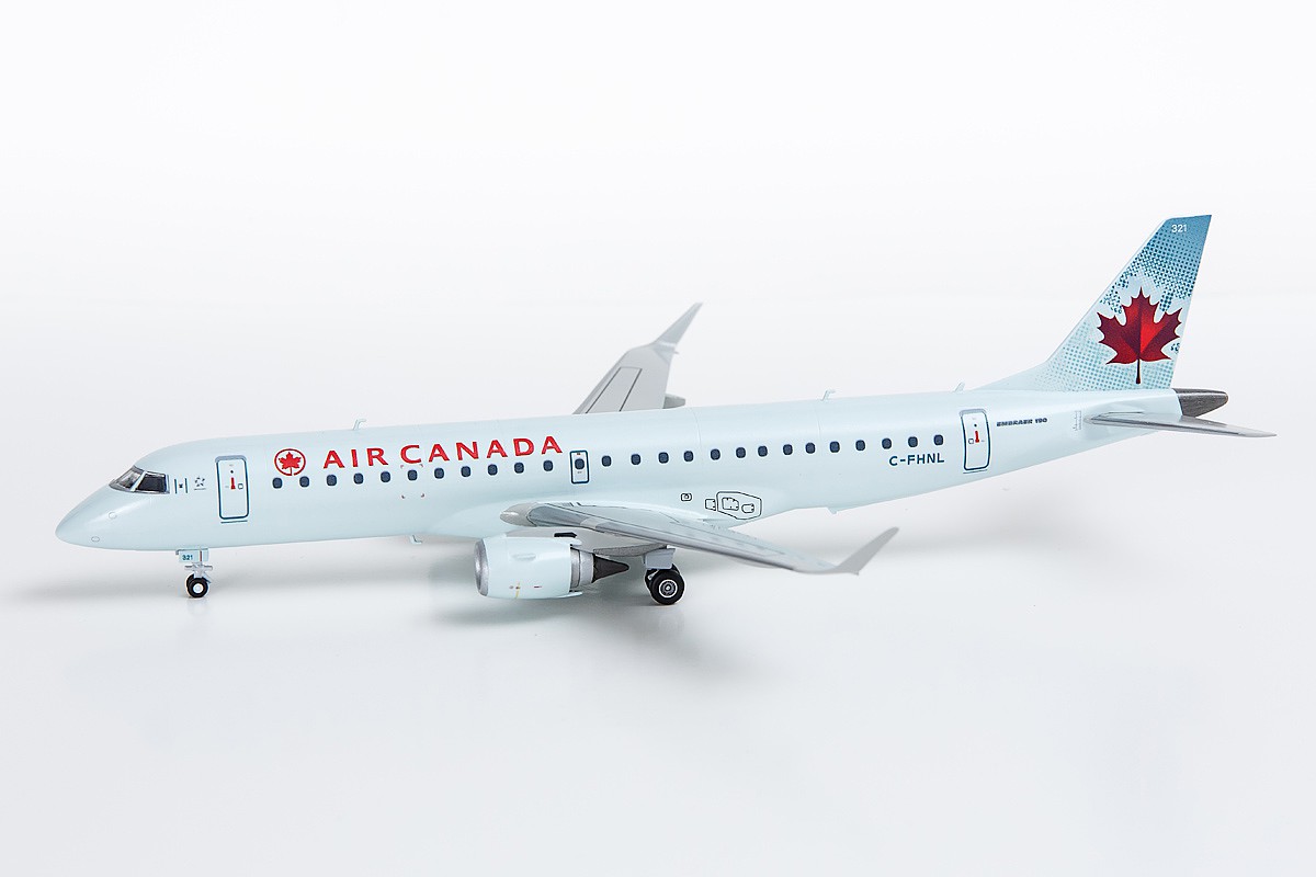 Embraer 190 Lufthansa -- Plastic Model Airplane Kit -- 1/144 Scale ...
