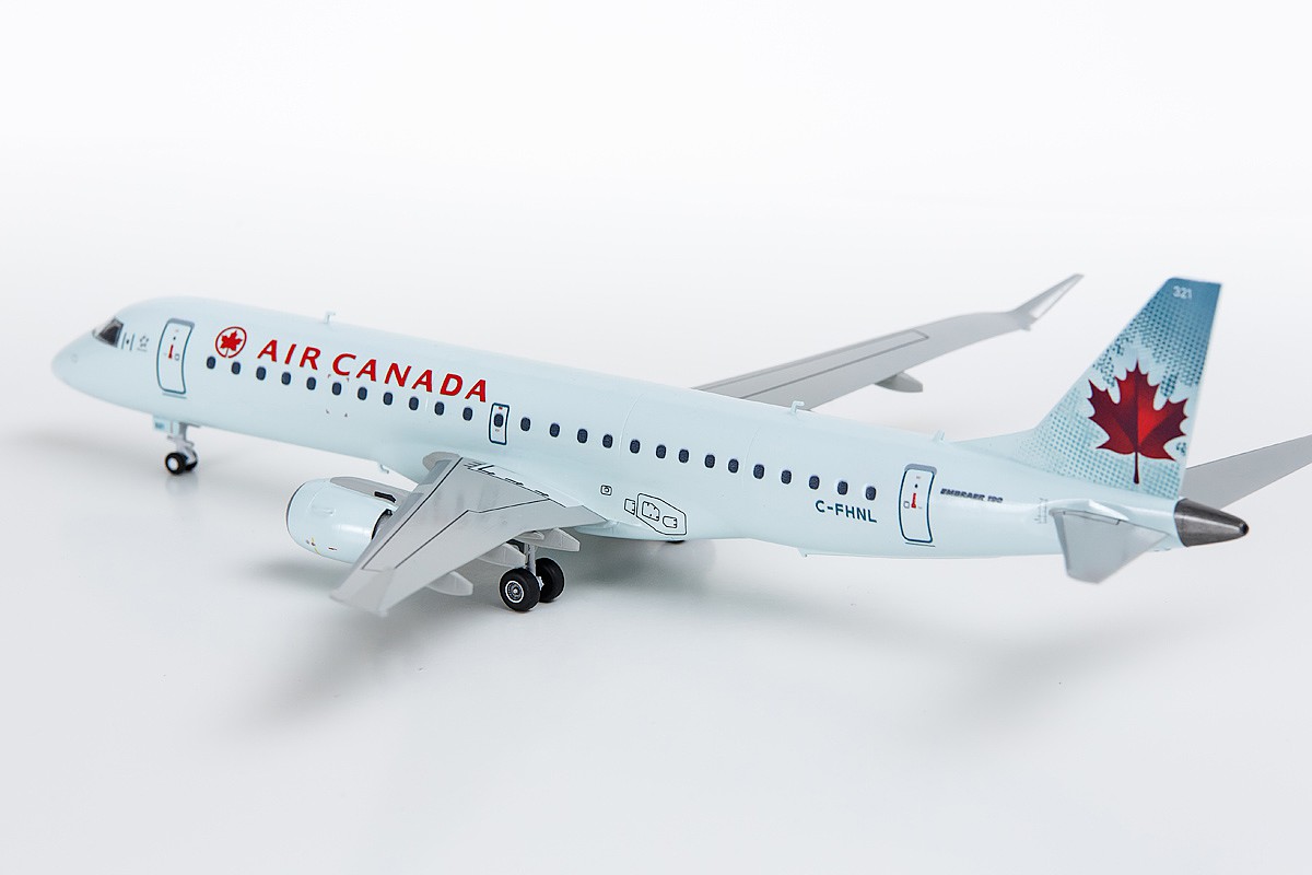 Embraer 190 Lufthansa -- Plastic Model Airplane Kit -- 1/144 Scale ...