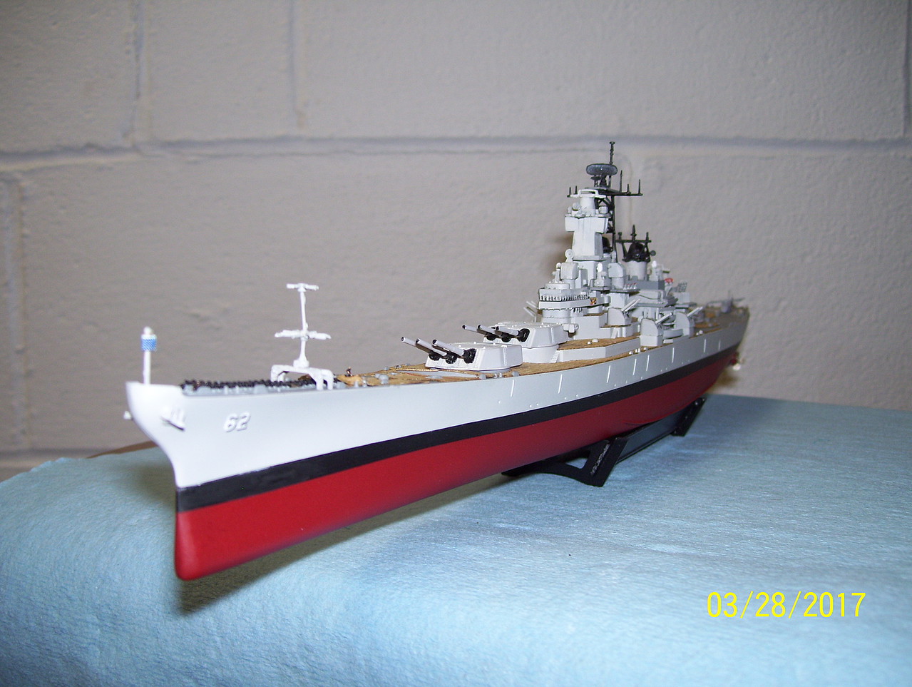 USS New Jersey BB62 Battleship 1983 -- Plastic Model Military Ship -- 1 ...