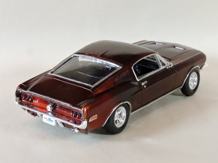 1968 Mustang GT 2'n1 -- Plastic Model Car Kit -- 1/25 Scale -- #854215 ...