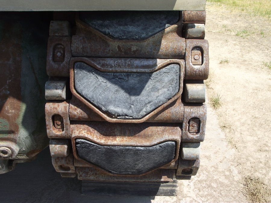 US M108 & M109 SPG T136 Separate Track Links -- Plastic Model Tank ...