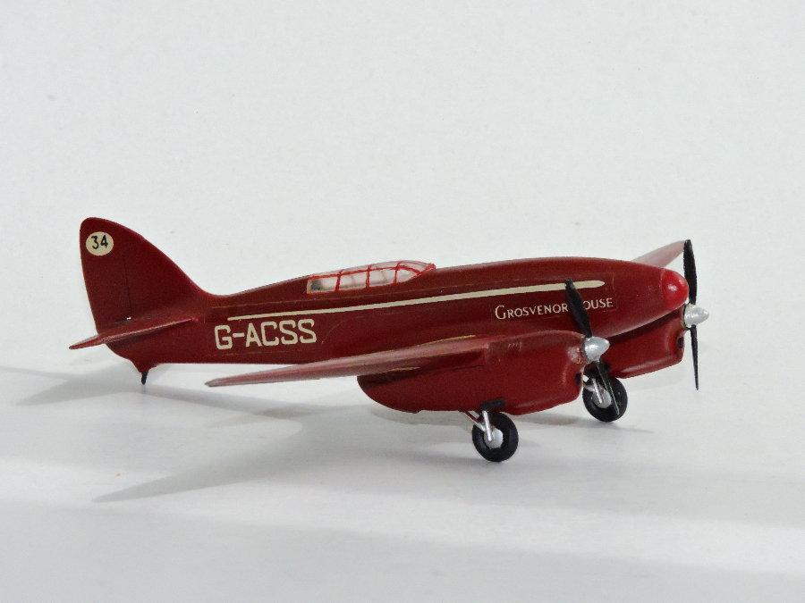 DeHavilland DH88 Comet Racer Red RAF Aircraft -- Plastic Model Airplane ...