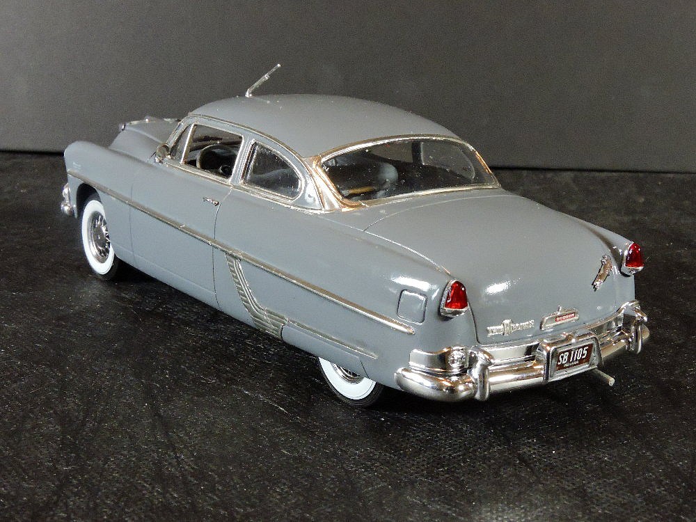 1954 Hudson Hornet Coupe -- Plastic Model Car Kit -- 1/25 Scale ...