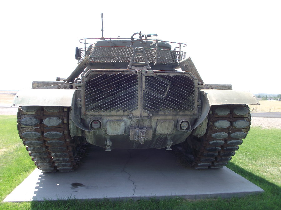 US Tank M60A1 -- Plastic Model Military Vehicle Kit -- 1/35 Scale ...