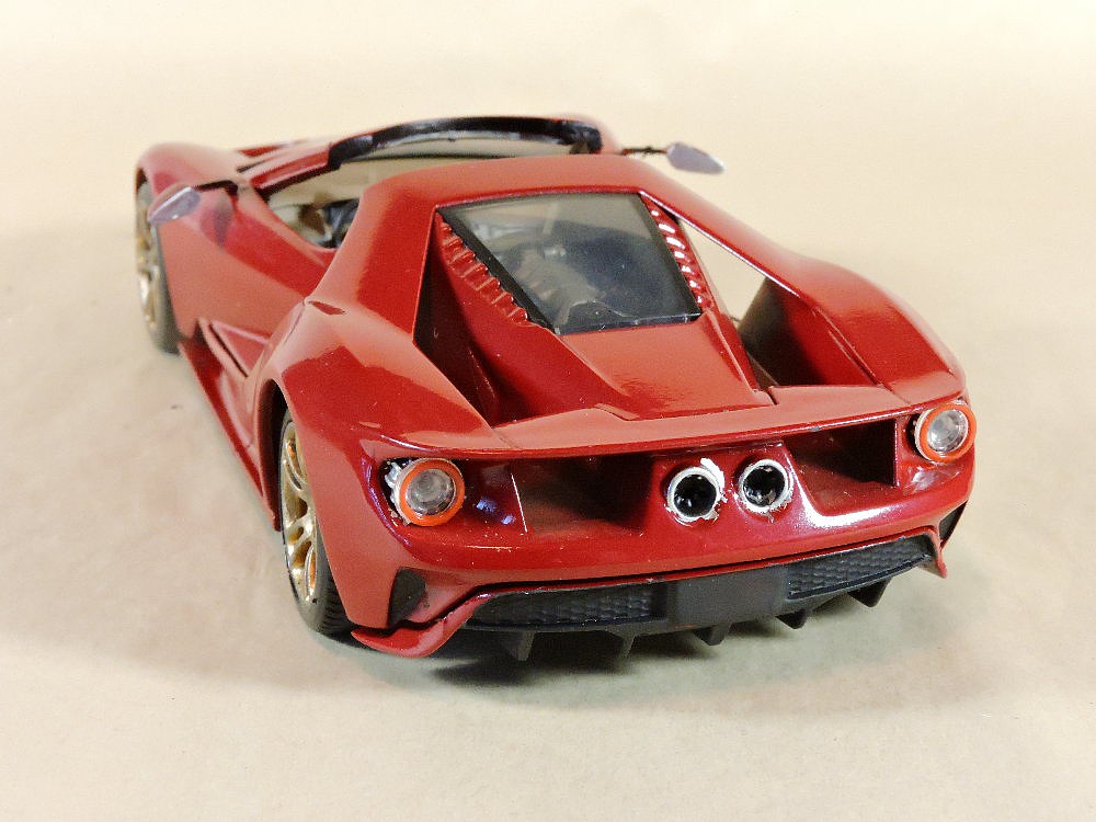 2017 Ford GT -- Snap Tite Plastic Model Vehicle Kit -- 1/24 Scale ...