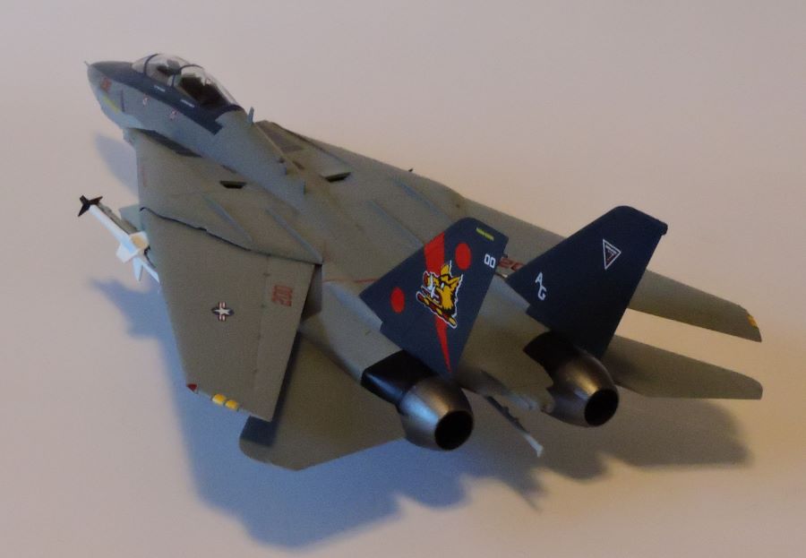 F14B Tomcat VF11 -- Pre Built Plastic Model Airplane -- 1/72 Scale ...