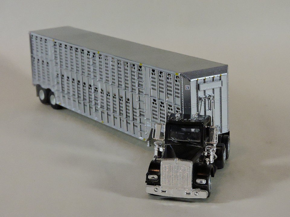 50' Barrett Livestock Trailer Kit (Modern Style) -- HO Scale Model ...