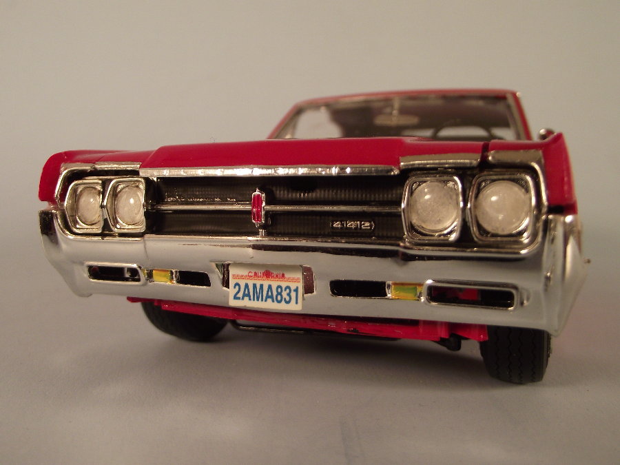 1966 Cutlass Oldsmobile 442 -- Plastic Model Car Kit -- 1/25 Scale ...
