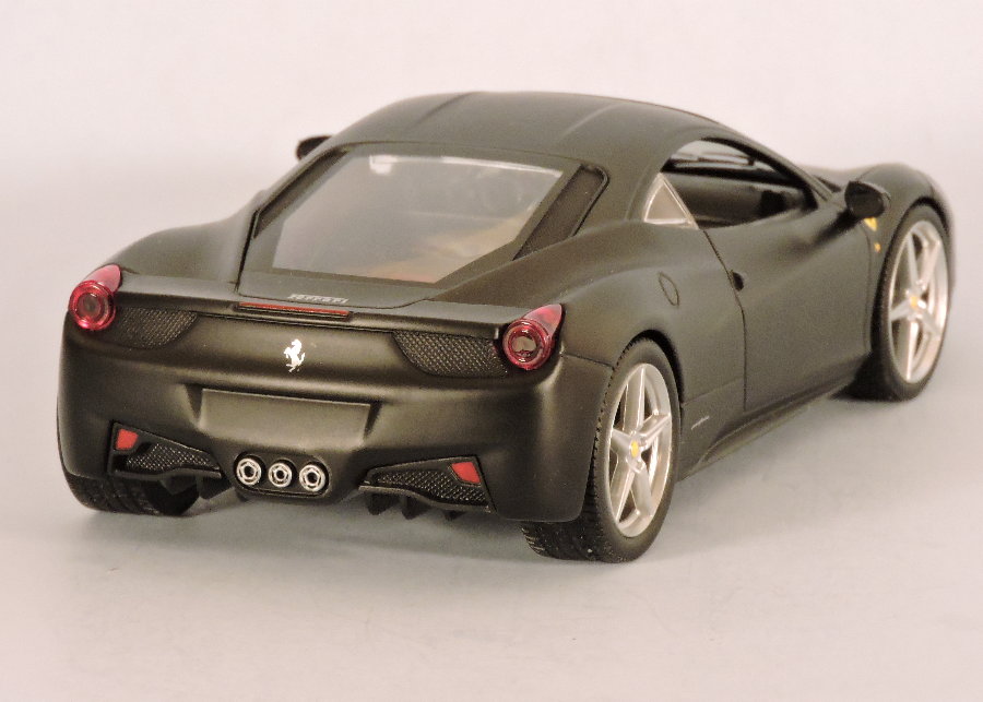 Ferrari 458 Italia -- Plastic Model Car Kit -- 1/24 Scale -- #854912 ...