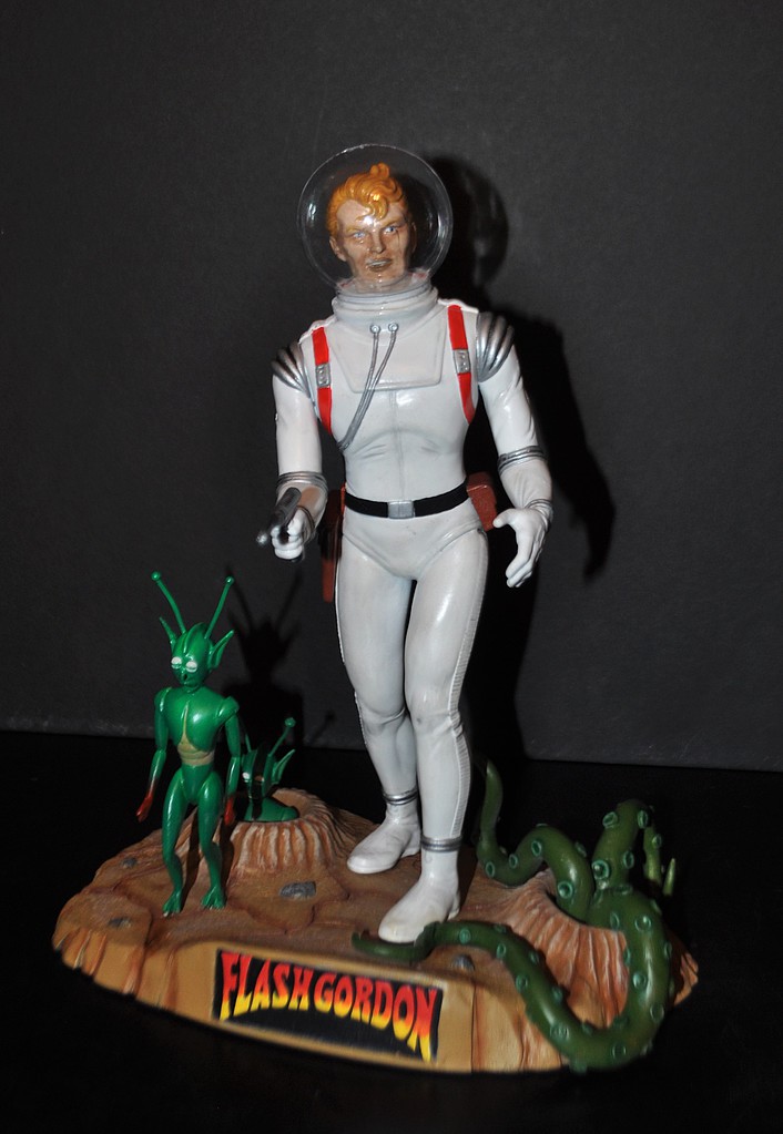 Flash Gordon Figure 1965 -- Plastic Model Celebrity -- 1/8 Scale ...