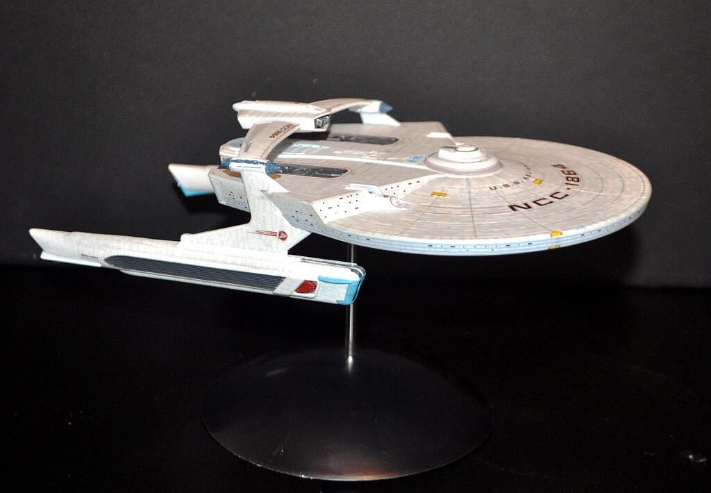 Star Trek USS Enterprise Reliant Wrath K -- Plastic Model Spacecraft ...