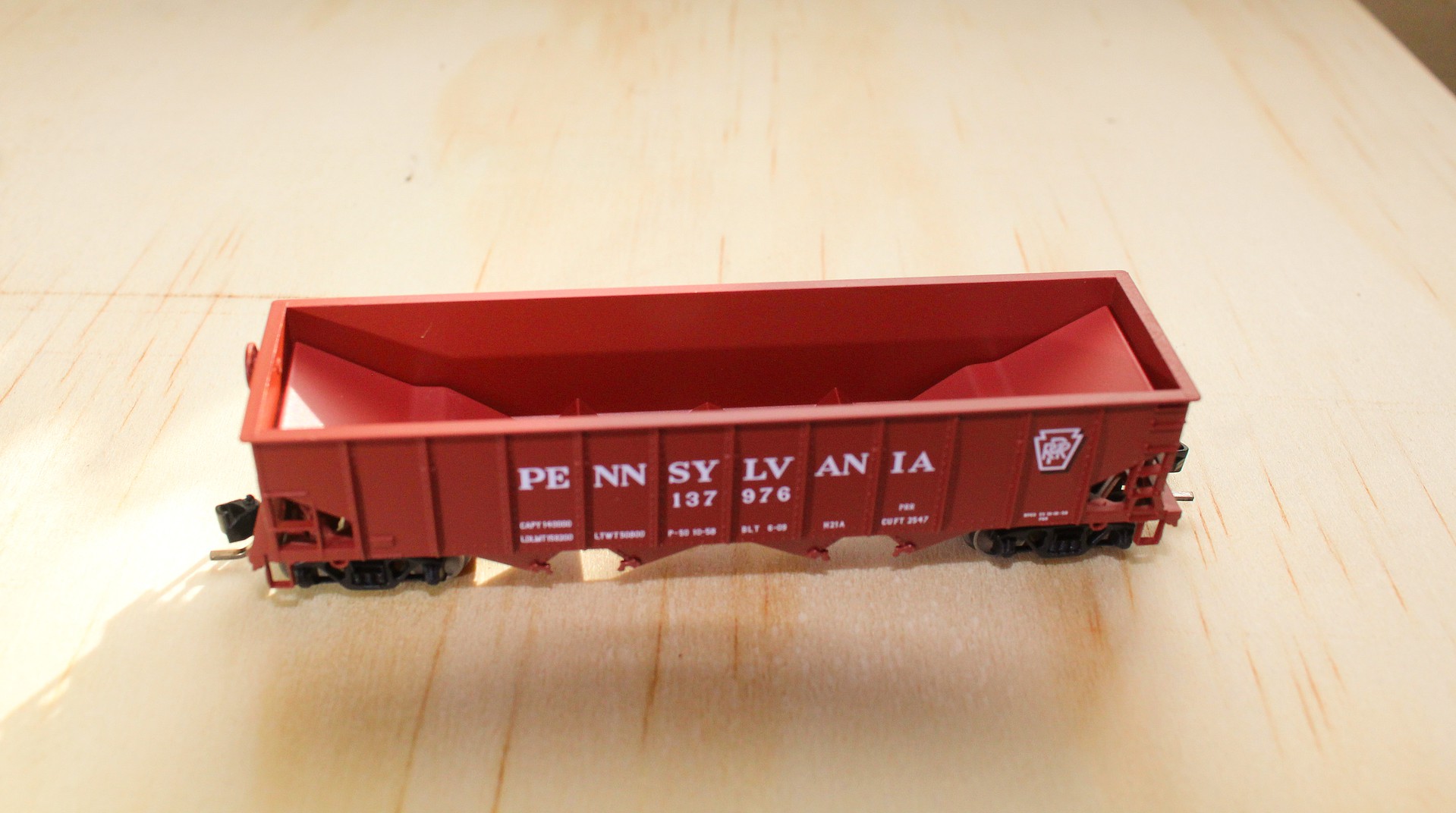 PRR Class H21a 4-Bay Hopper Pennsylvania RR #137976 -- N Scale Model ...